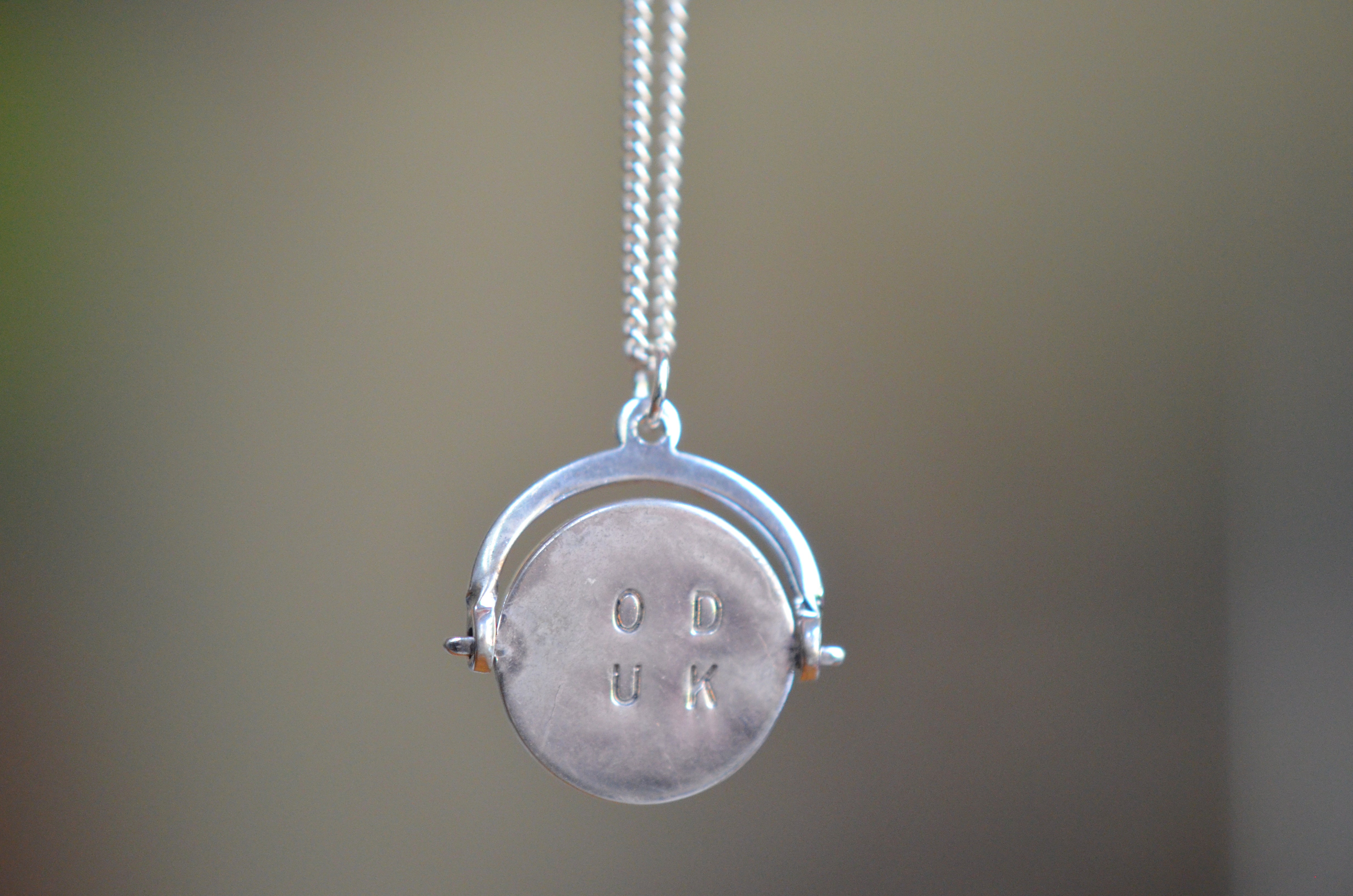 Vintage "Good Luck" Spinner in Silver – St. Eloi